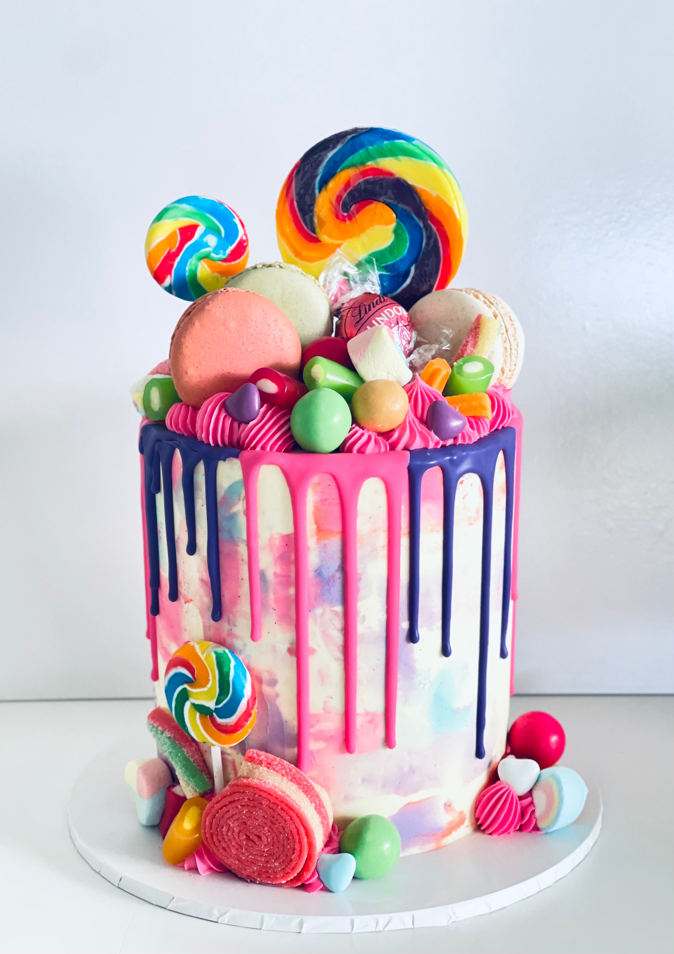 Brisbane Cakes | Custom cakes | Wedding Cakes – 160 Degrees